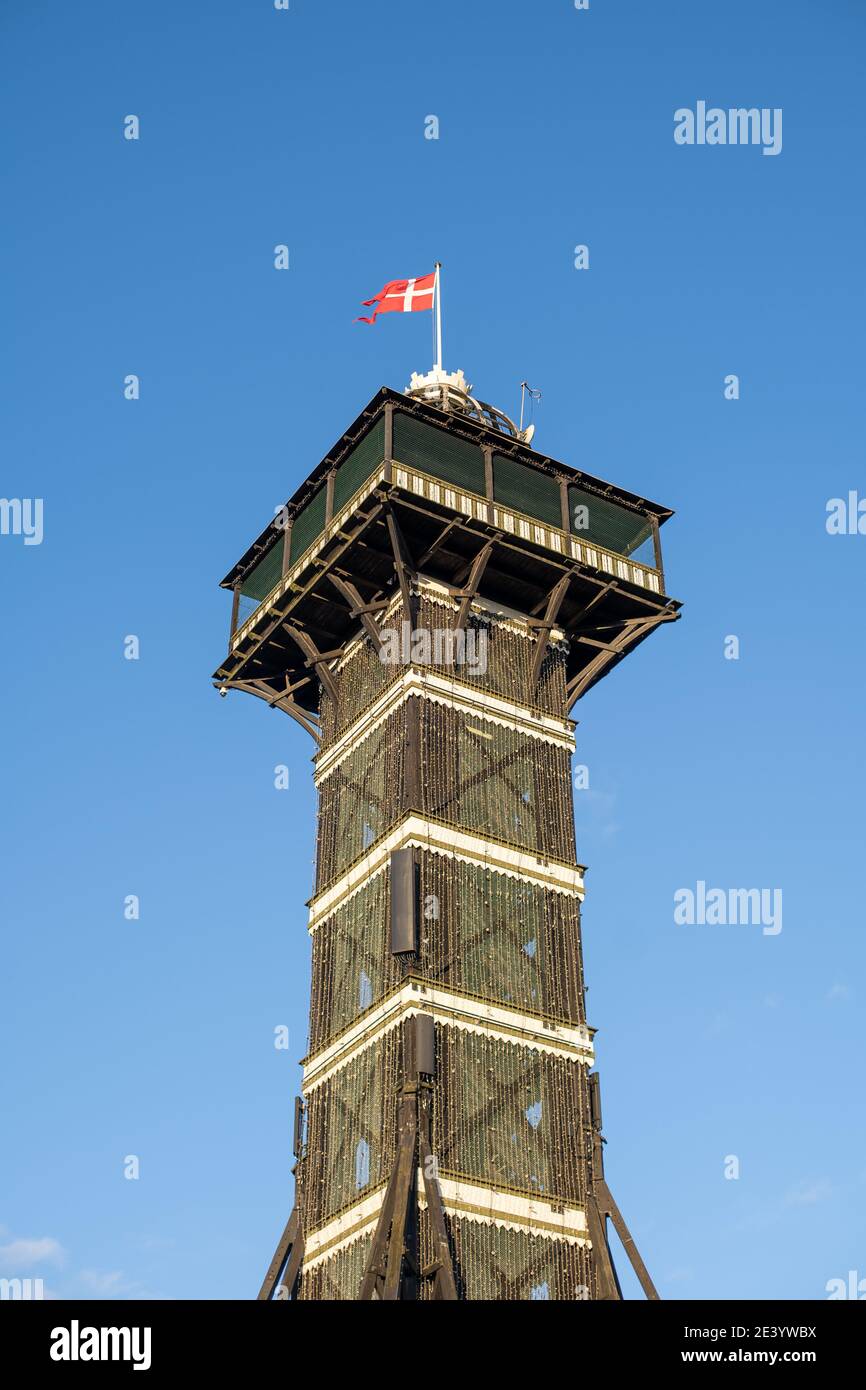 Observational hi-res stock photography and images - Alamy