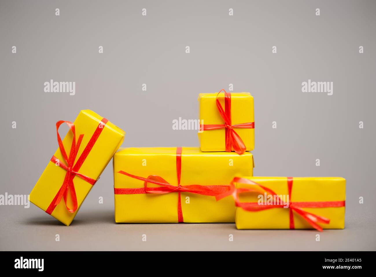 Minimalistic ribbons hi-res stock photography and images - Alamy
