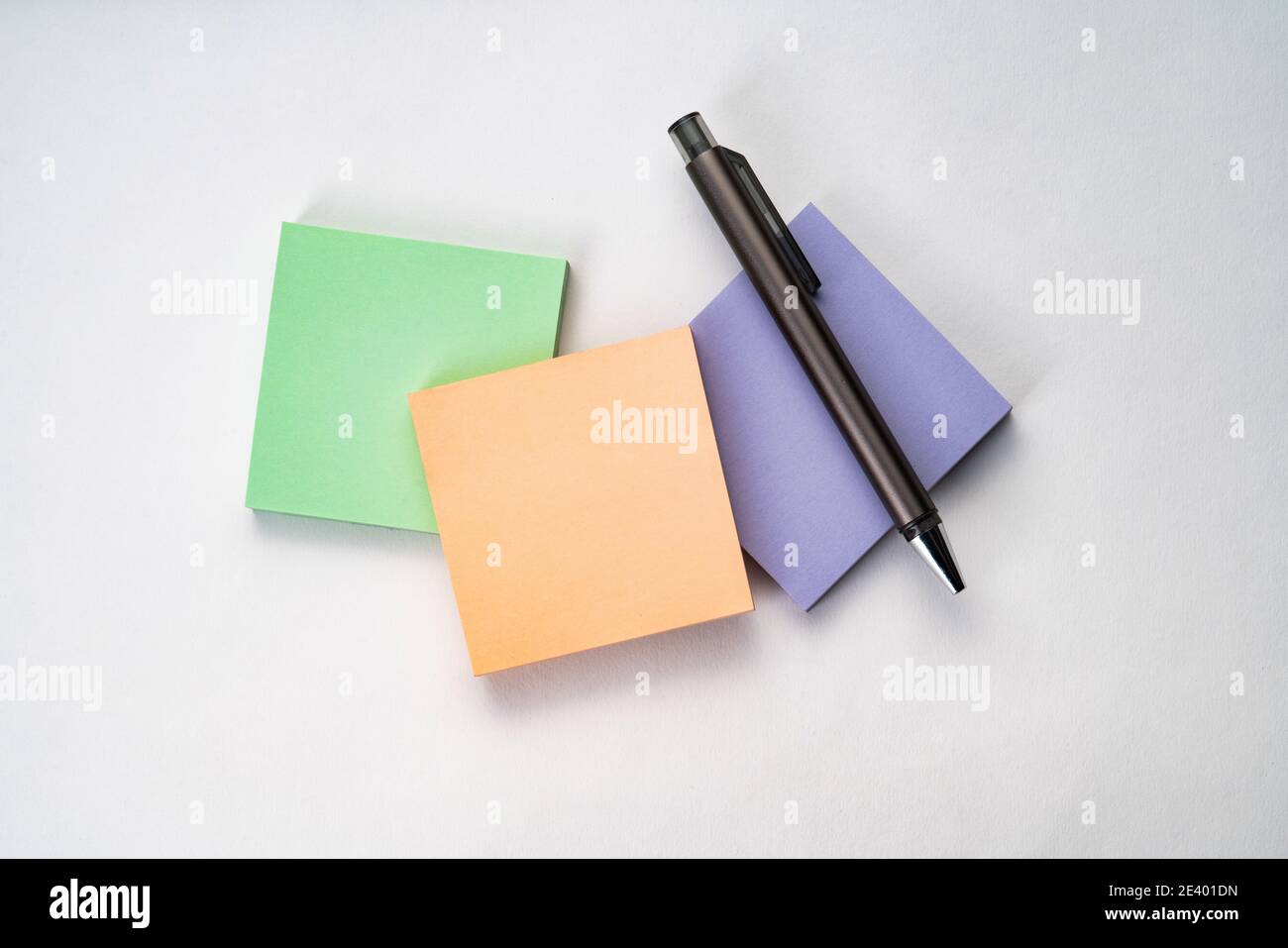Digital sticky notes hi-res stock photography and images - Alamy