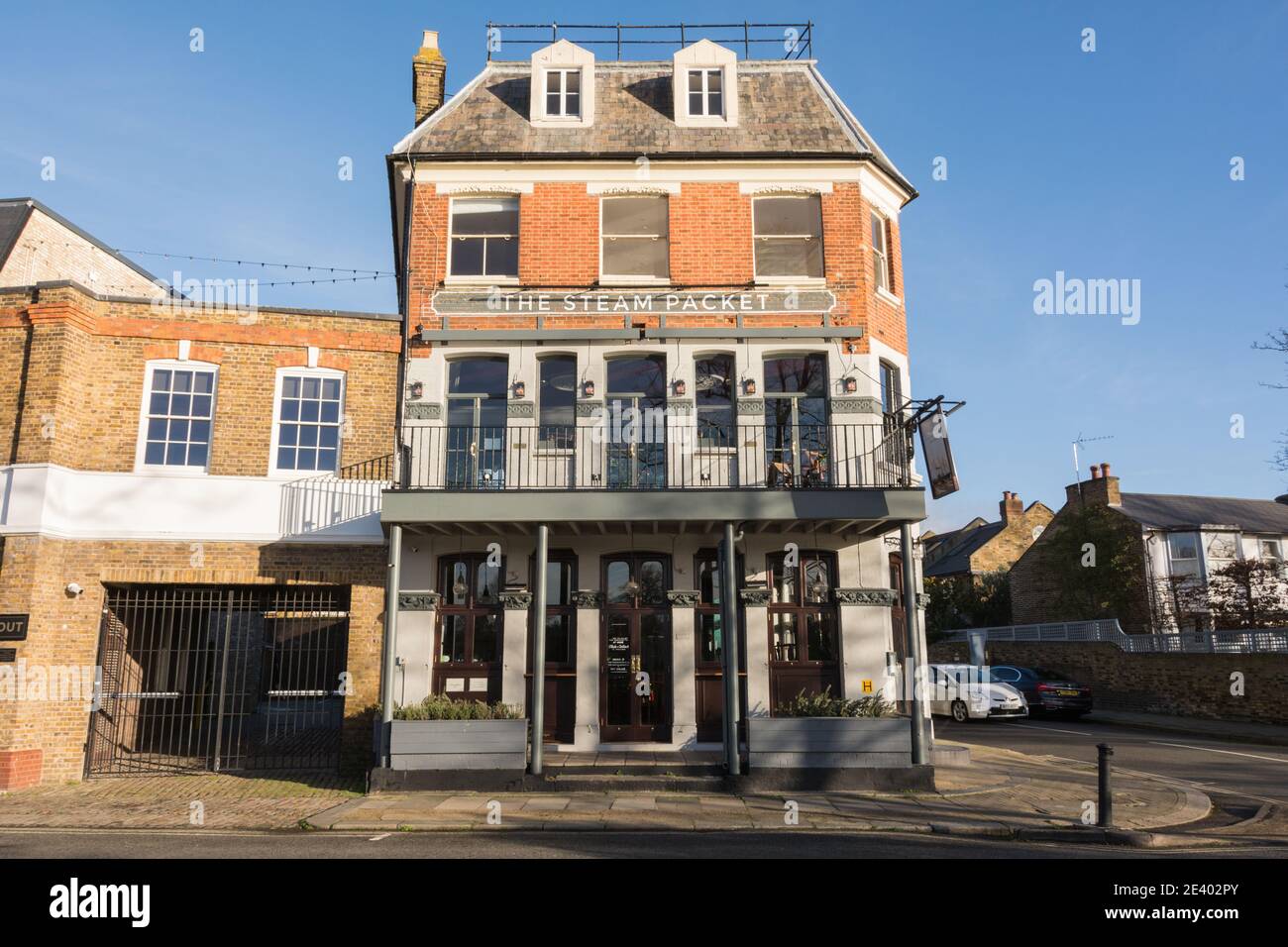 The Steam Packet, Strand-on-the-Green, Chiswick, London, U.K Stock ...