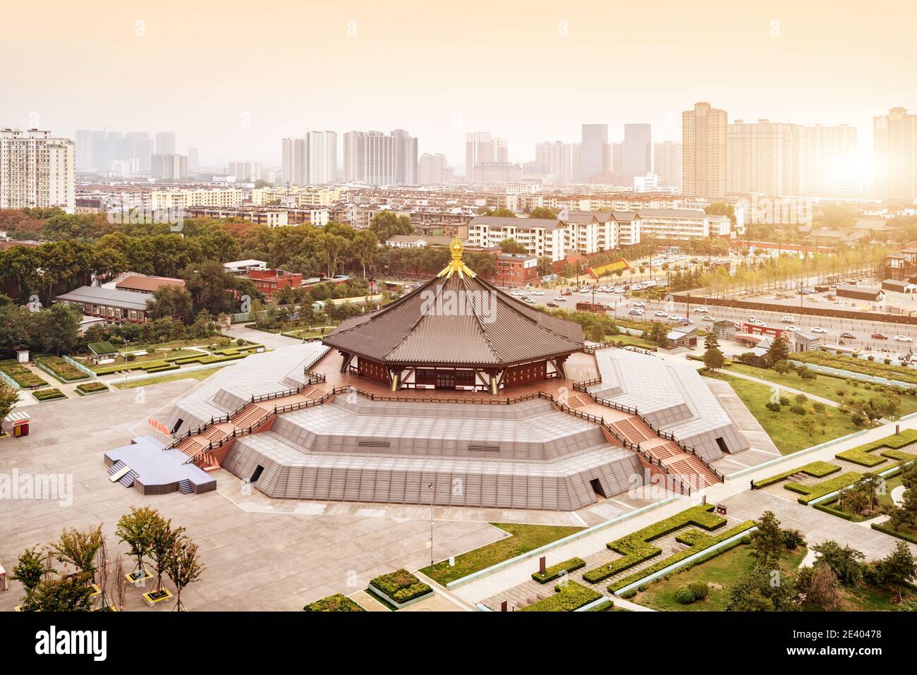 Luoyang china henan province hi-res stock photography and images - Alamy