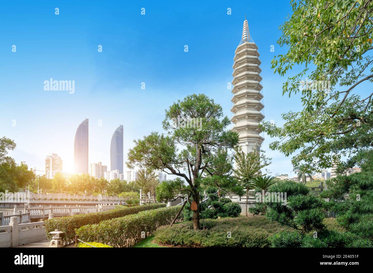 Temple tower at South Putuo Temple in Xiamen Stock Photo - Alamy