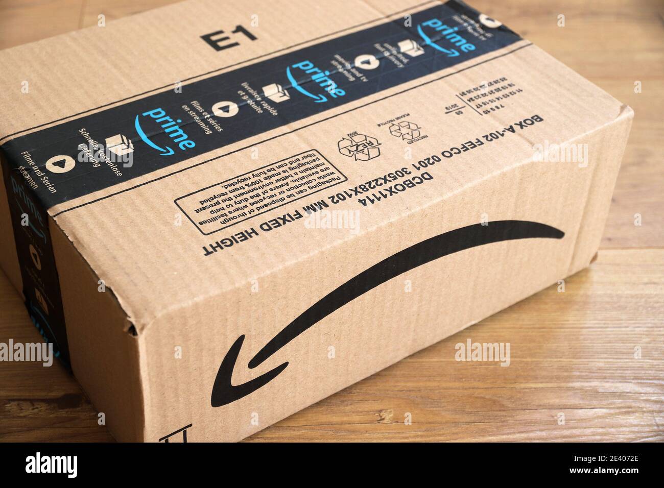 Amazon global store hi-res stock photography and images - Alamy