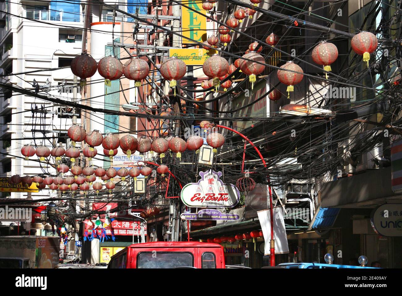 MANILA, PHILIPPINES - NOVEMBER 25, 2017: Messy cables and chaotic wires ...