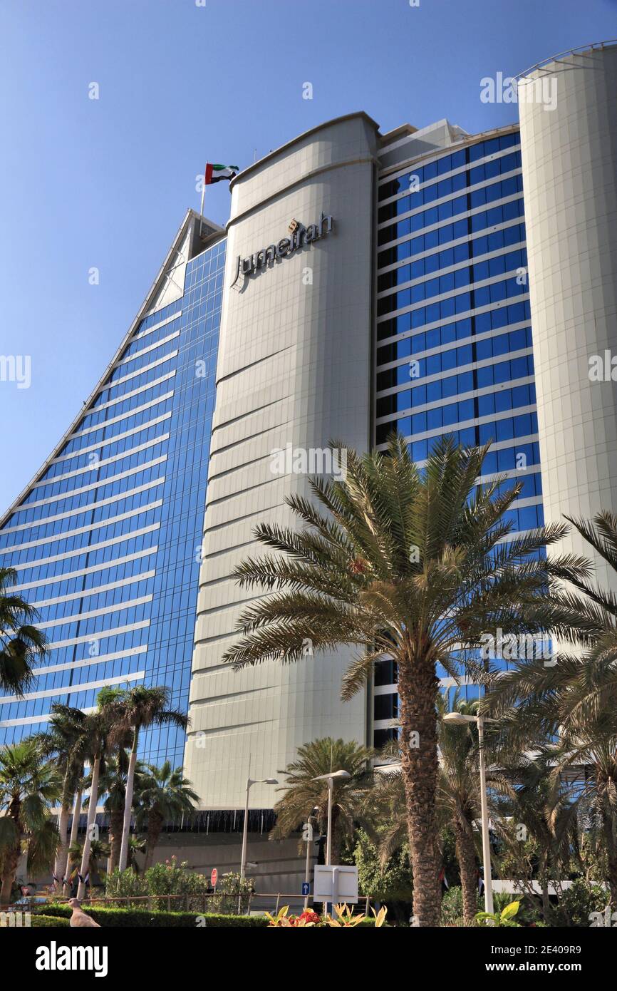 DUBAI, UAE - NOVEMBER 23, 2017: Jumeirah Beach Hotel in Dubai. The ...