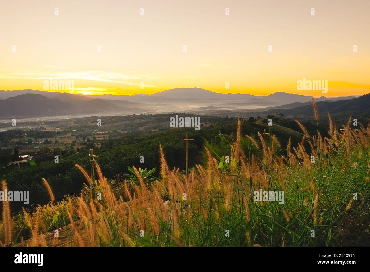Yun lai viewpoint hi-res stock photography and images - Alamy