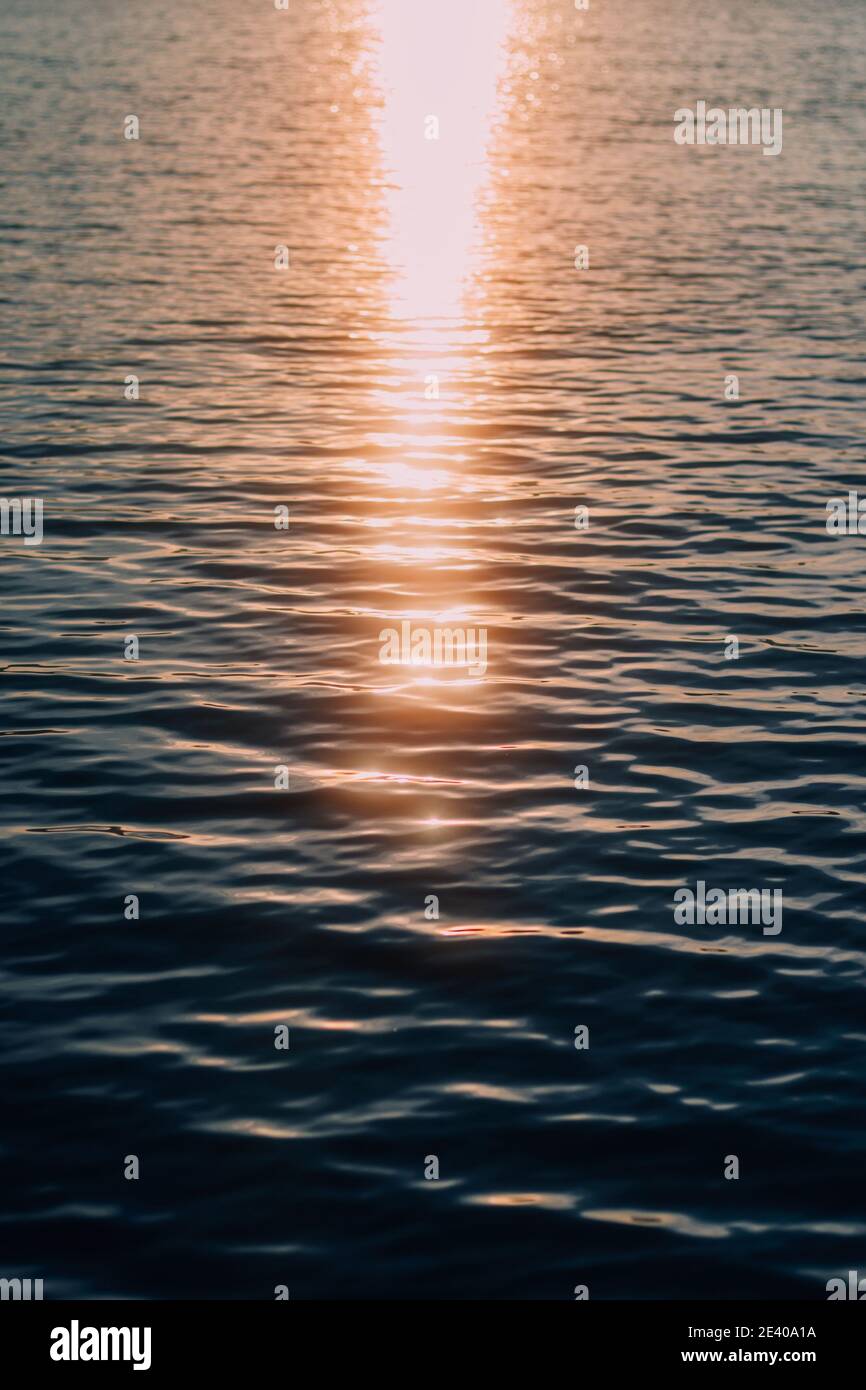 Sea reflecting the light hi-res stock photography and images - Alamy
