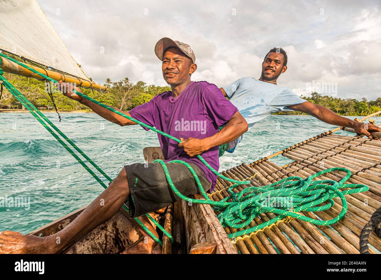 Polynesian style sailing on a Proa (multi-hull outrigger sailboat) in ...