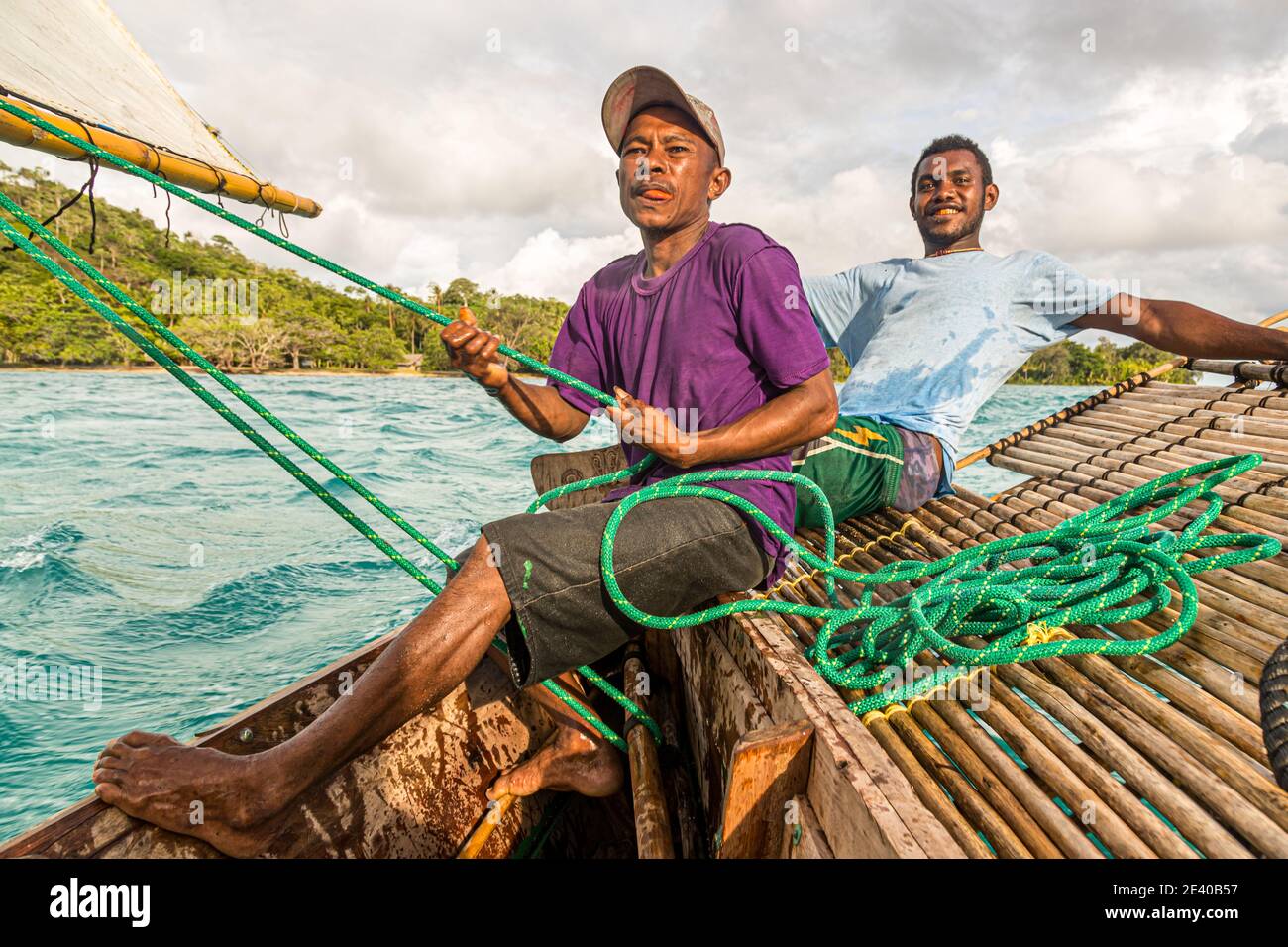 Polynesian style sailing on a Proa (multi-hull outrigger sailboat) in ...