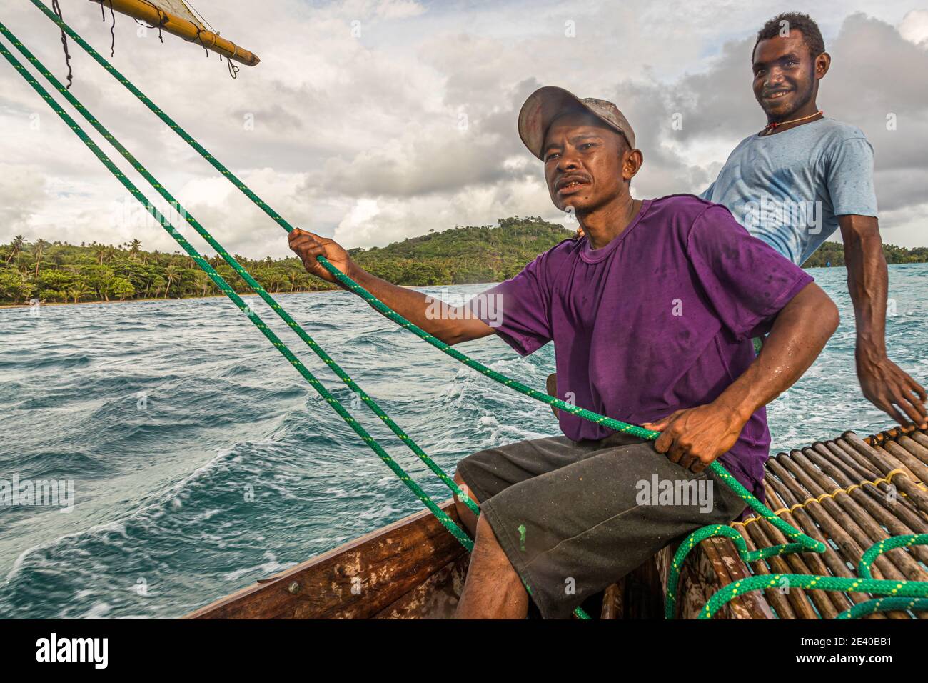 Polynesian style sailing on a Proa (multi-hull outrigger sailboat) in ...