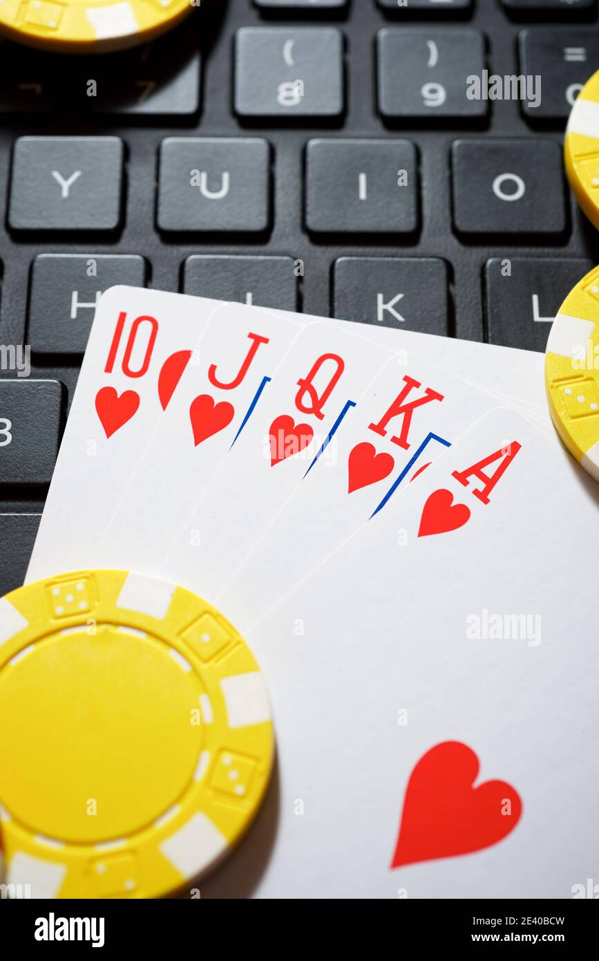 Computer playing cards hi-res stock photography and images - Alamy