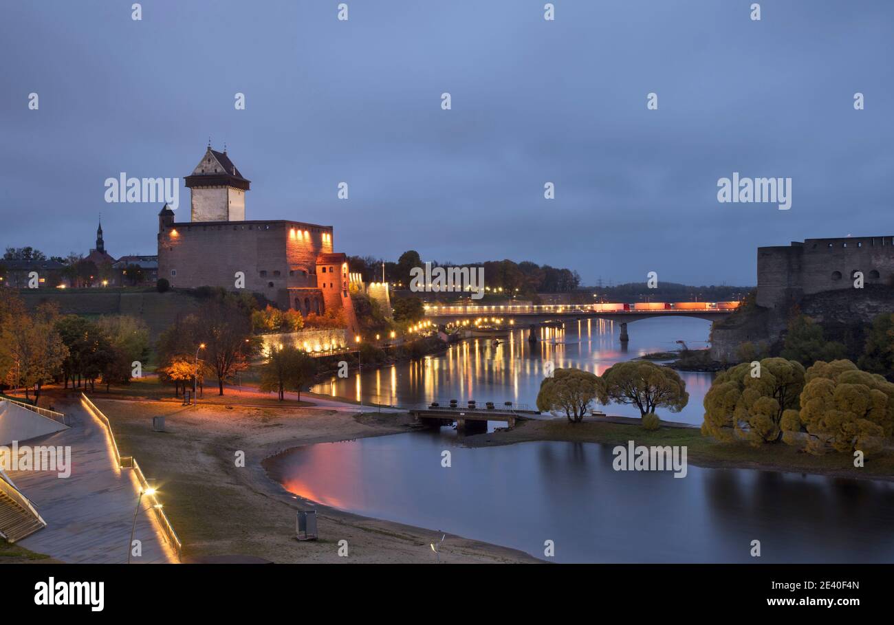 Narva city night hi-res stock photography and images - Alamy