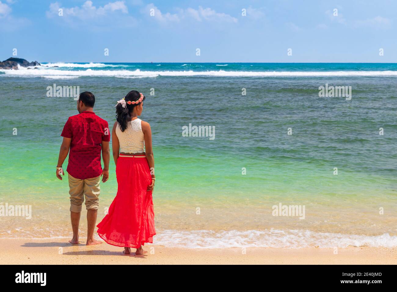 Sri lankan couple hi-res stock photography and images - Alamy