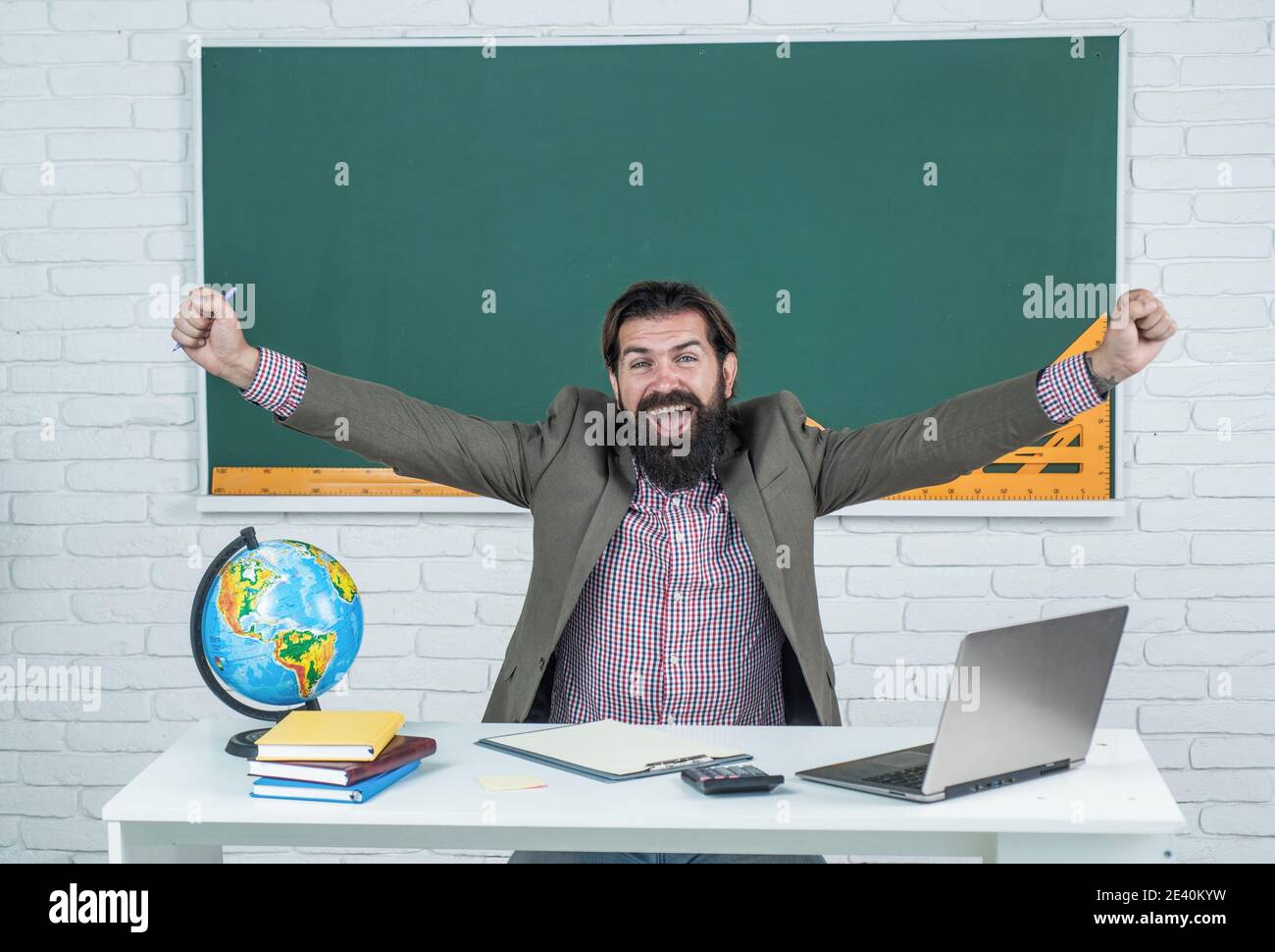 Angry teacher elementary students hi-res stock photography and images ...
