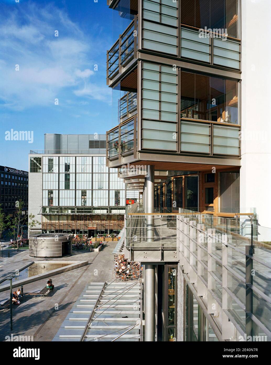 Edificio commerciale esterno hi-res stock photography and images - Alamy