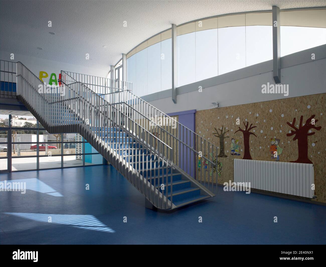 Escuela interna hi-res stock photography and images - Alamy