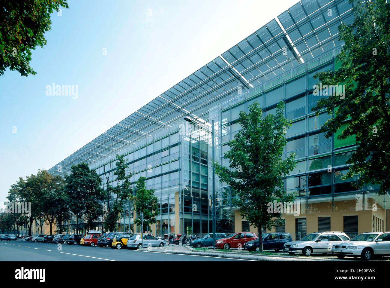 Renzo Piano building workshop, Milano. Sole 24 ore headquarter ...