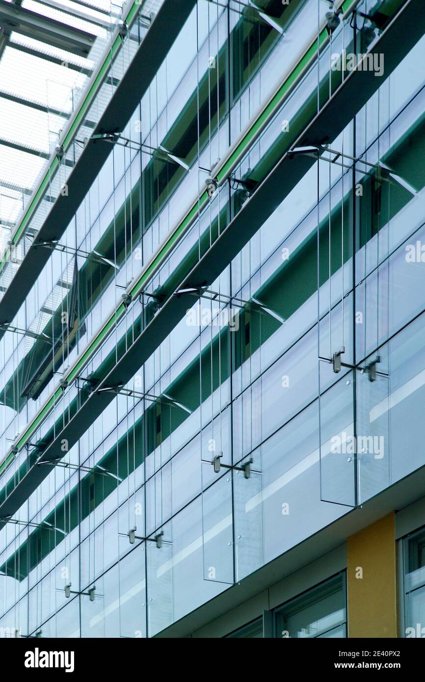 Renzo Piano building workshop, Milano. Sole 24 ore headquarter ...