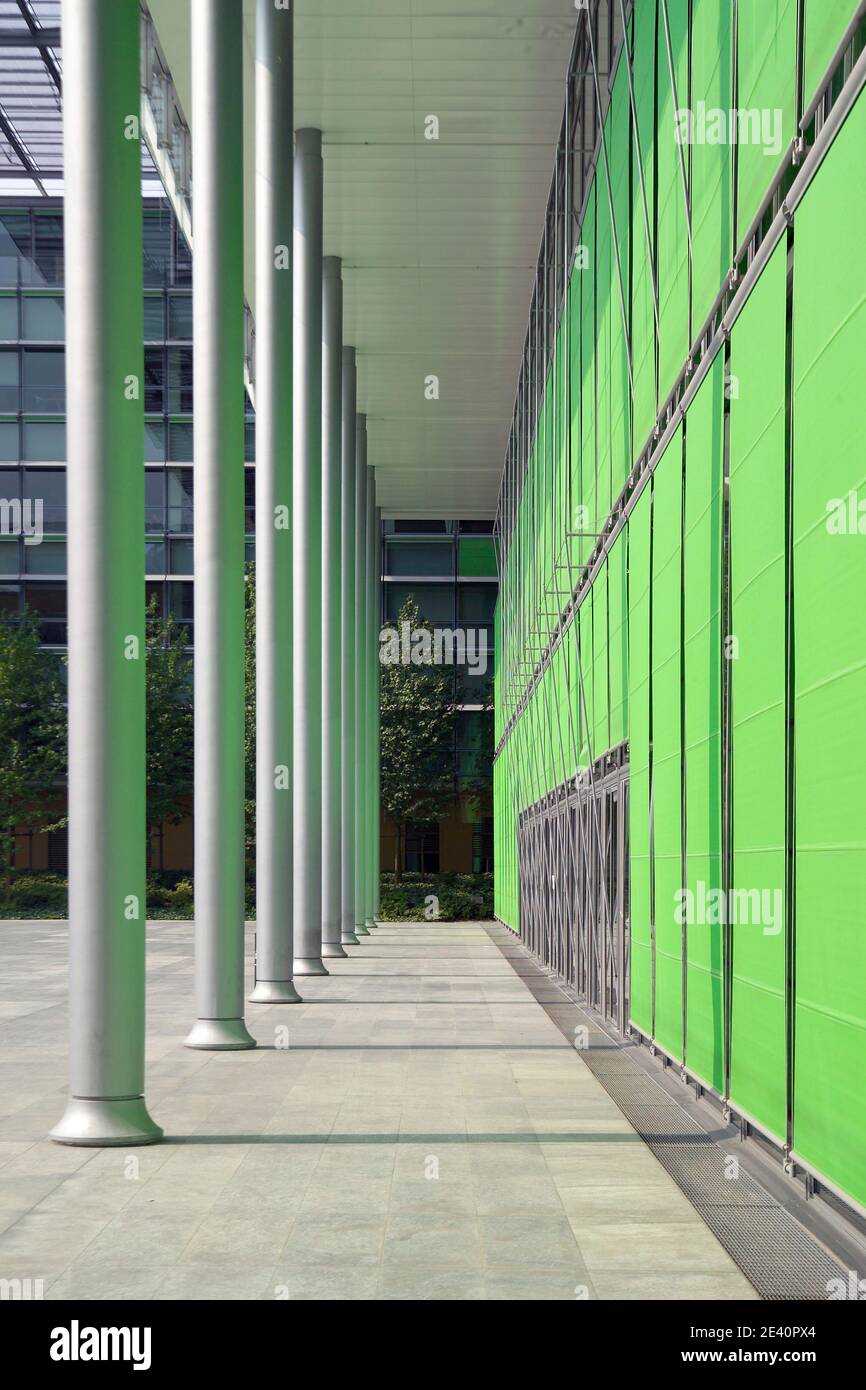 Renzo Piano building workshop, Milano. Sole 24 ore headquarter ...