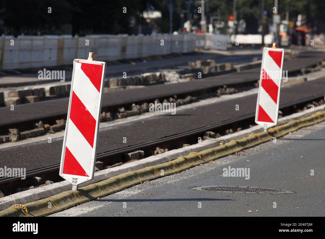 Delineators hi-res stock photography and images - Alamy