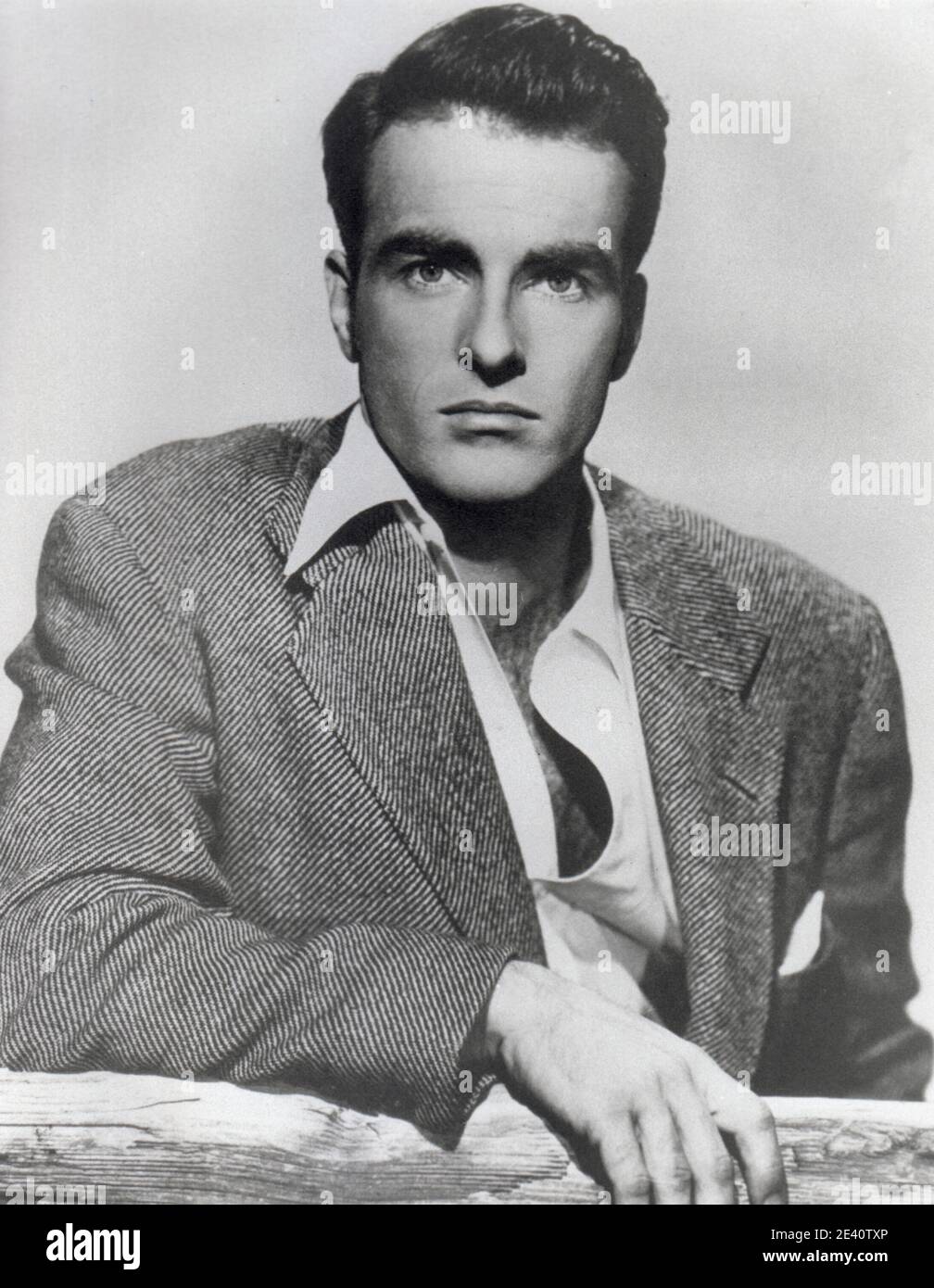Montgomery clift portrait hi-res stock photography and images - Alamy