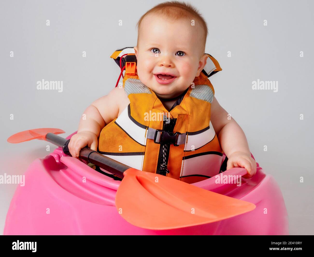 Canoe paddle cut out hi-res stock photography and images - Alamy