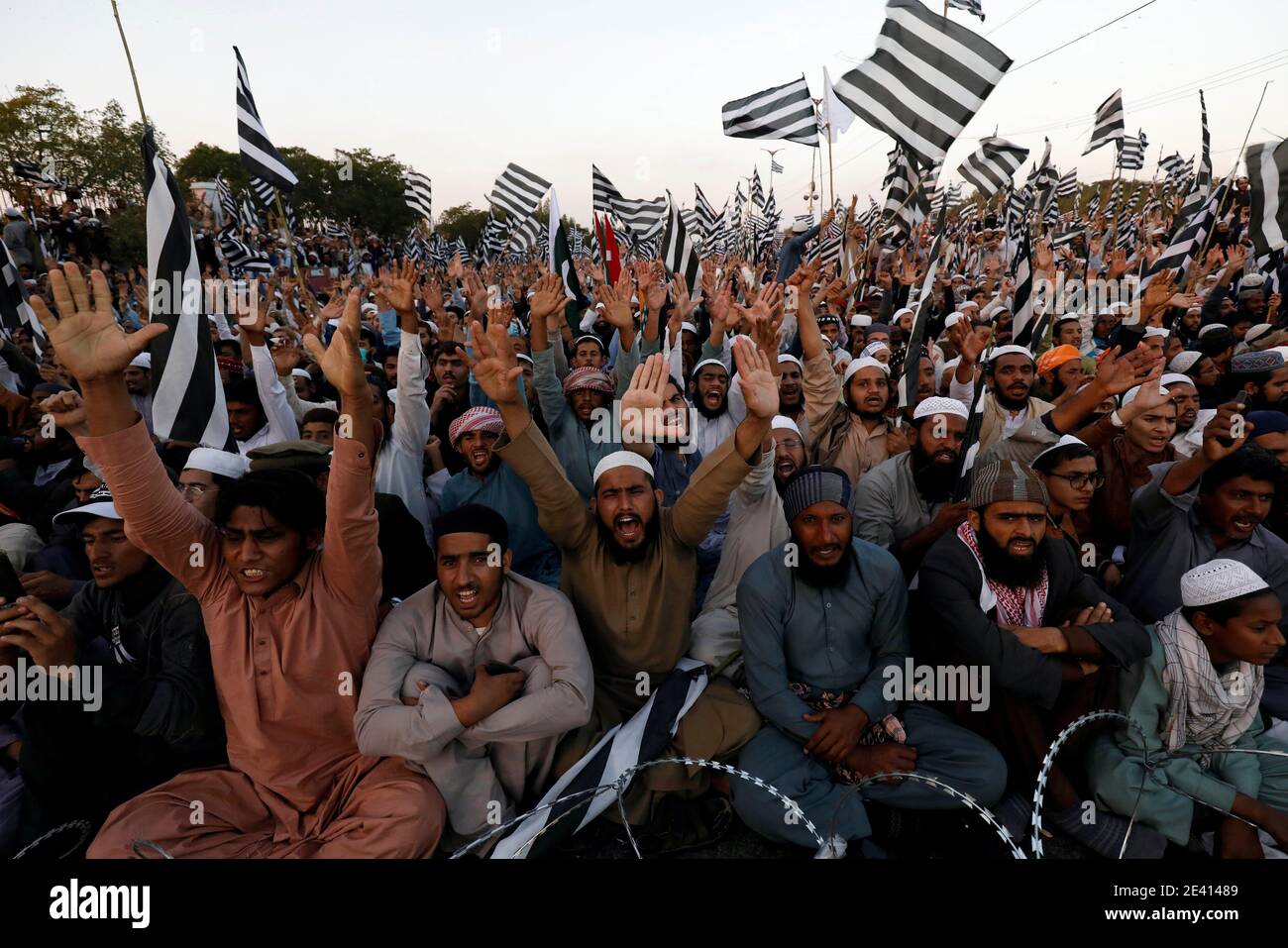 Jamiat ulema islam jui hi-res stock photography and images - Alamy