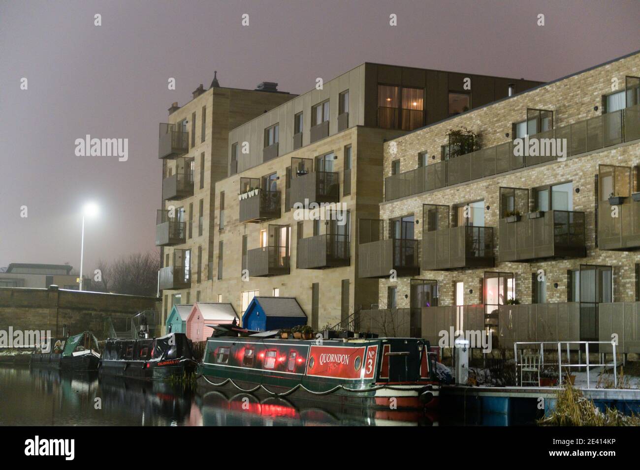 A view of the Edinburgh Union Canal at night, Scotland, UK Stock Photo ...