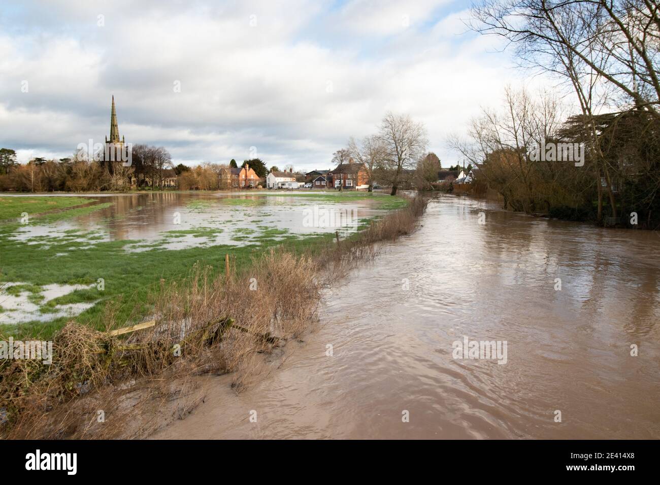 River which has burst its banks hi-res stock photography and images - Alamy