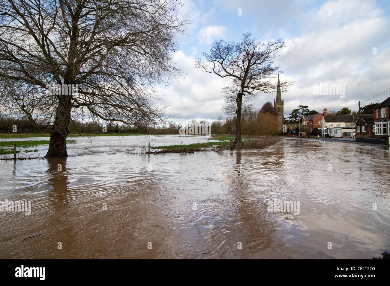 River which has burst its banks hi-res stock photography and images - Alamy