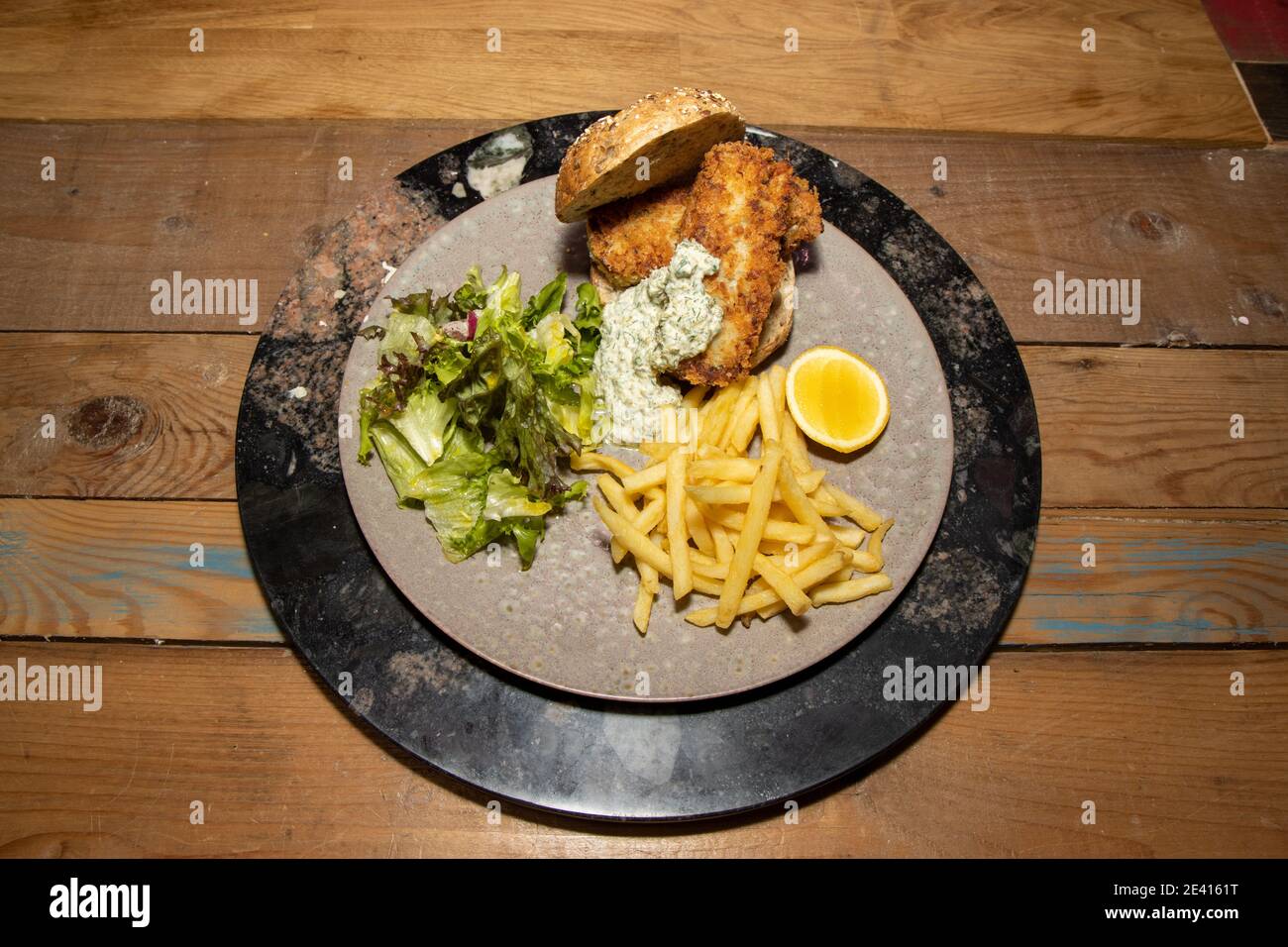 Tartar sauce fish finger sandwich hi-res stock photography and images ...