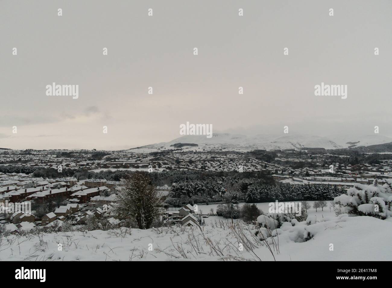 A view of the Edinburgh Pentlands from Craiglockhart Hill Stock Photo ...
