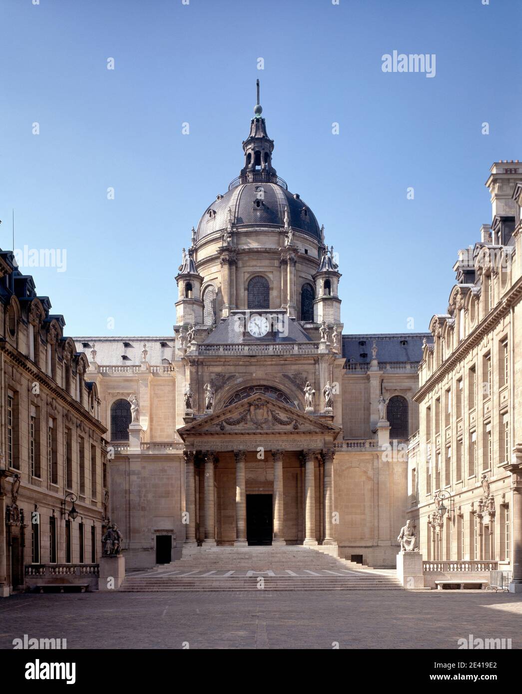 Hoffassade hi-res stock photography and images - Alamy