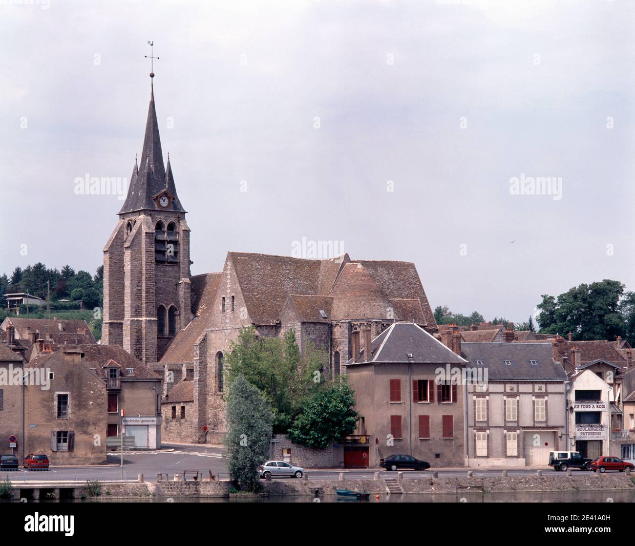 Romanisch fruehgotisch hi-res stock photography and images - Alamy