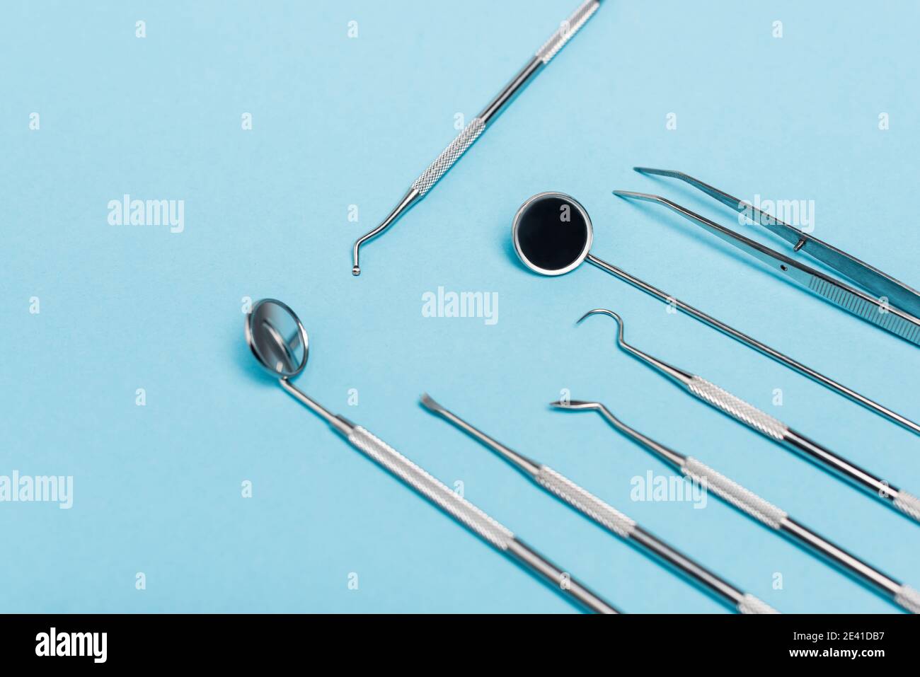 Set dental tools oral hi-res stock photography and images - Alamy
