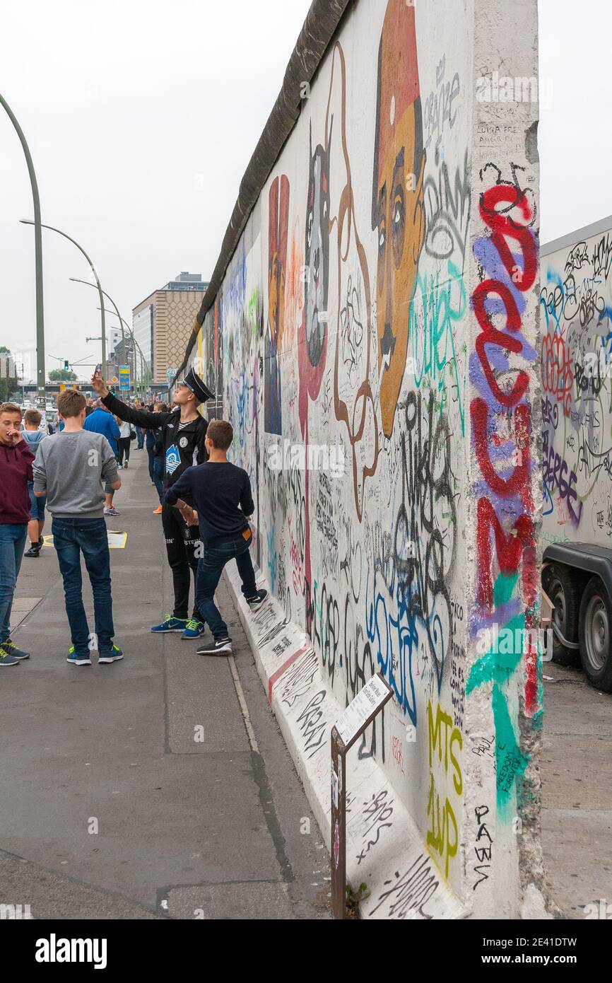 East Side Gallery, Berlin, Germany Stock Photo - Alamy