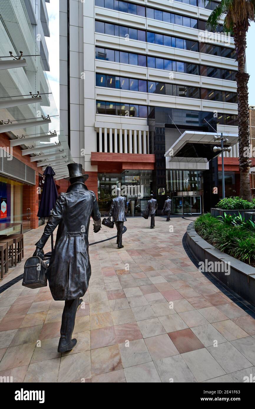 Sculpture bronze perth australia hi-res stock photography and images ...