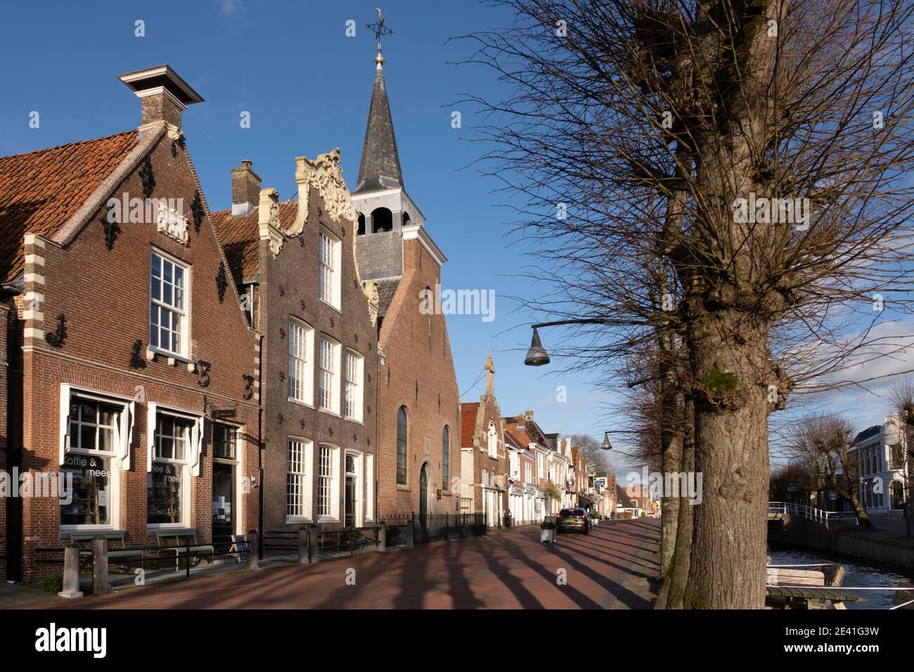 It Breahûs is a reformed church building in Balk located on the canal ...