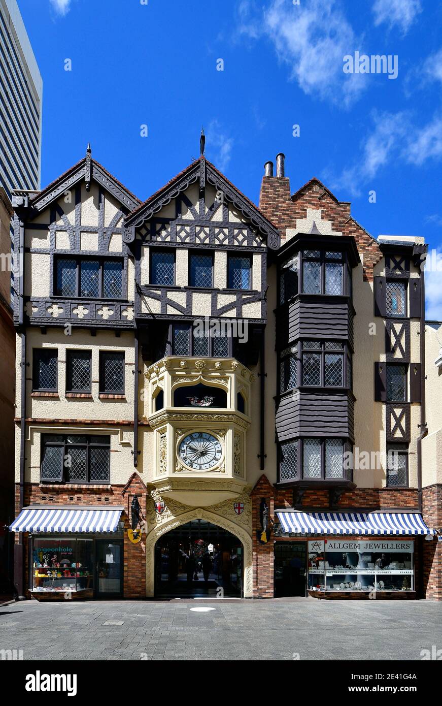 The chiming clock hi-res stock photography and images - Alamy