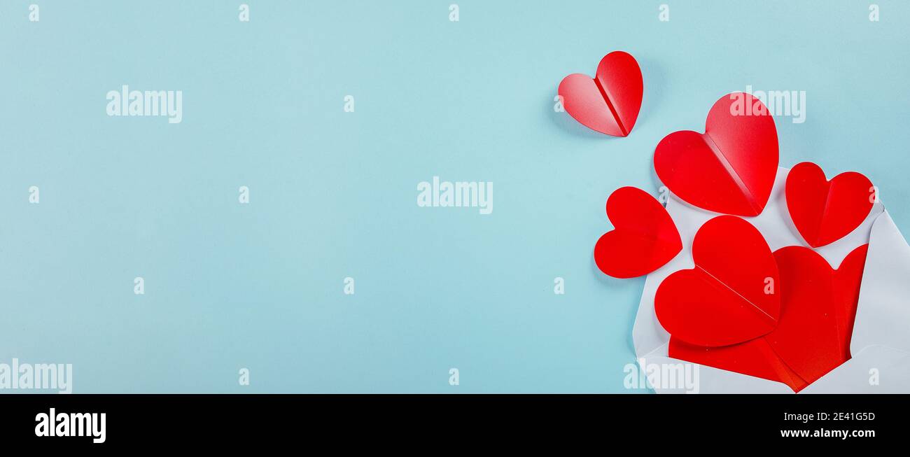 Envolope and Red paper hearts. Valentine's Day Concept. Flat lay, copy ...