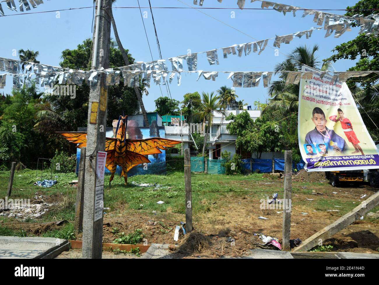 Empty plot of land hi-res stock photography and images - Alamy