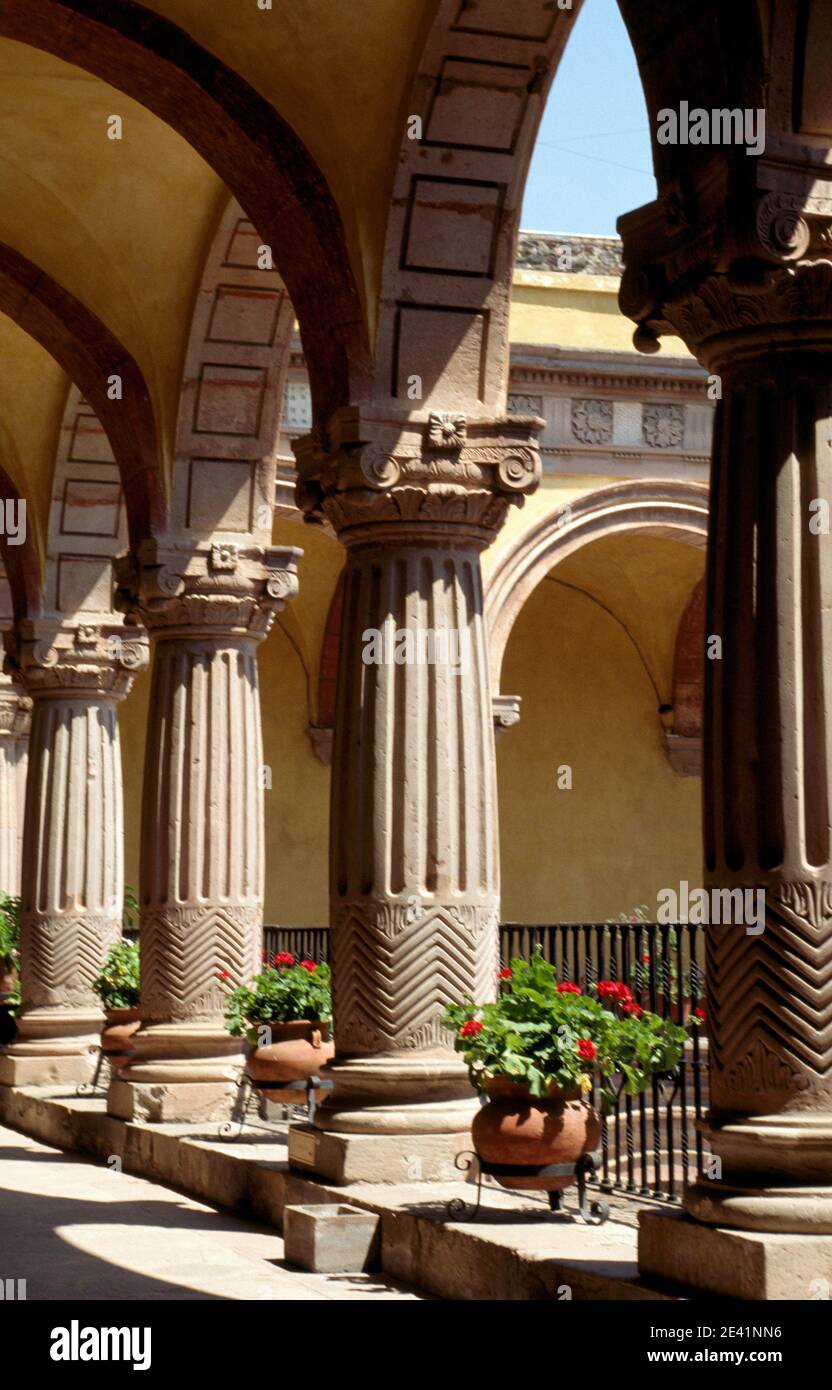 Atrium kultur hi-res stock photography and images - Alamy