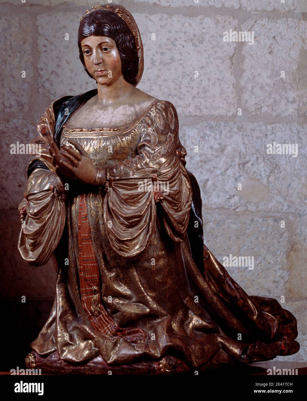 Isabella Of Castile Statue High Resolution Stock Photography and Images ...