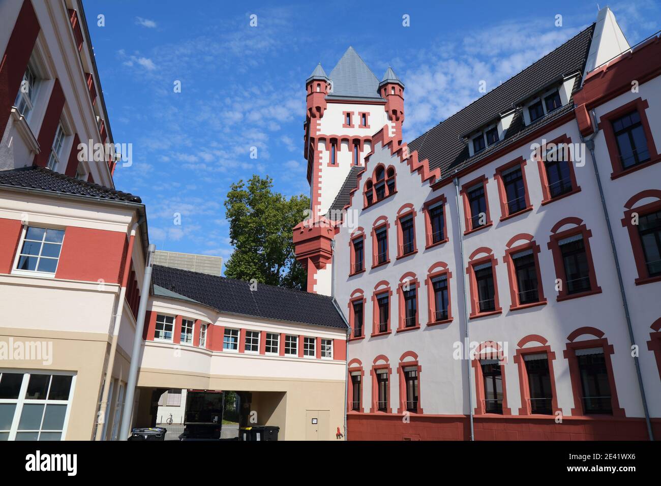 Hoerder burg hi-res stock photography and images - Alamy