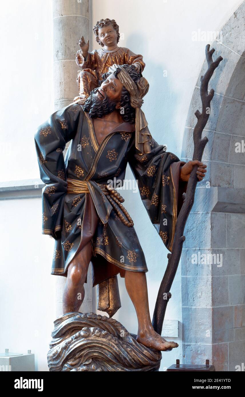 Christophorus sculpture hi-res stock photography and images - Alamy