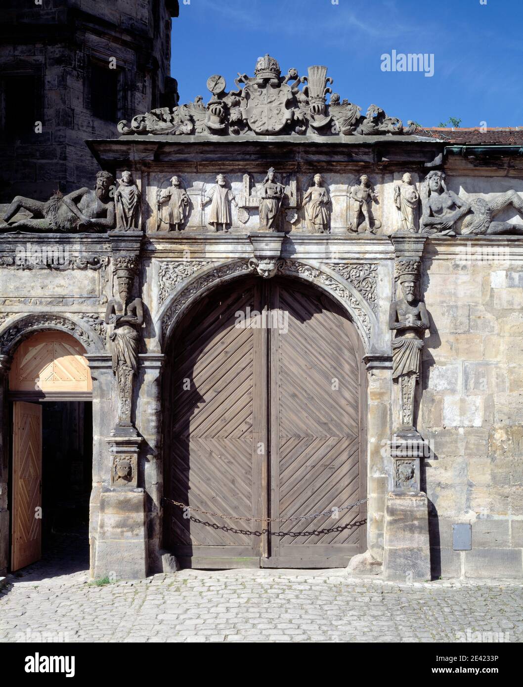 Mauer gartentor hi-res stock photography and images - Alamy