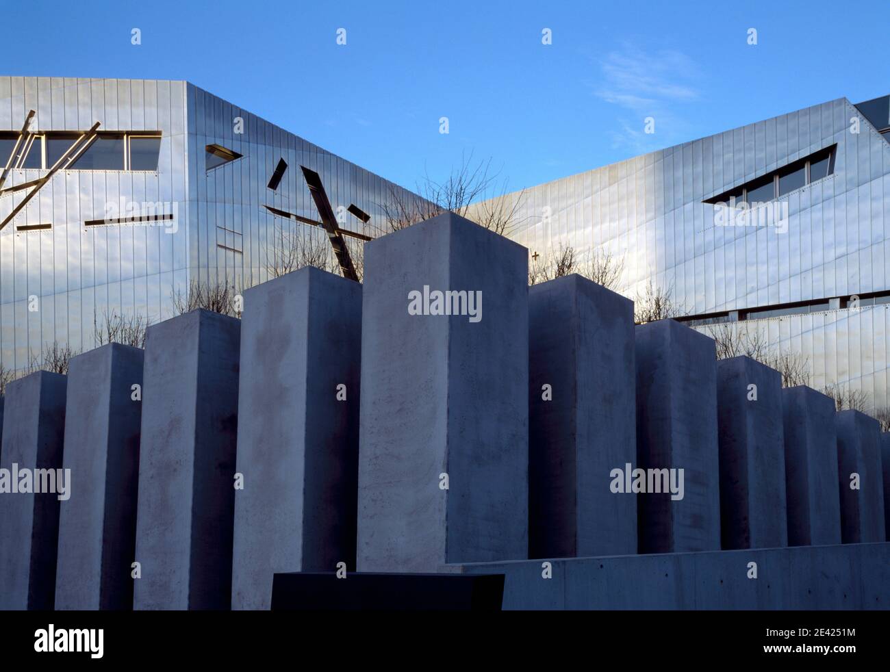 Daniel libeskind, berlino hi-res stock photography and images - Alamy