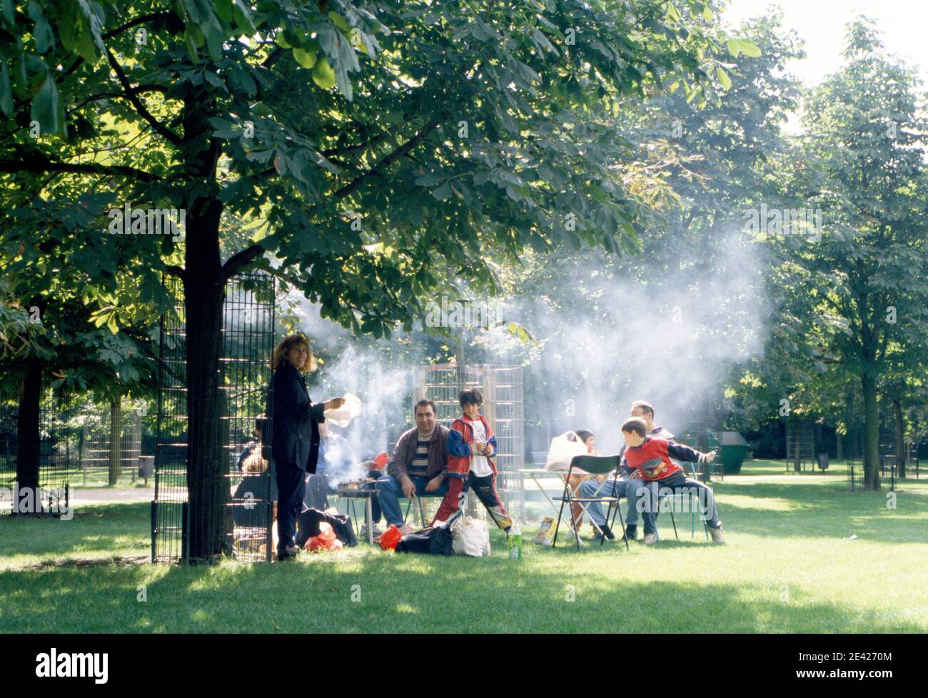 Grillparty hi-res stock photography and images - Alamy