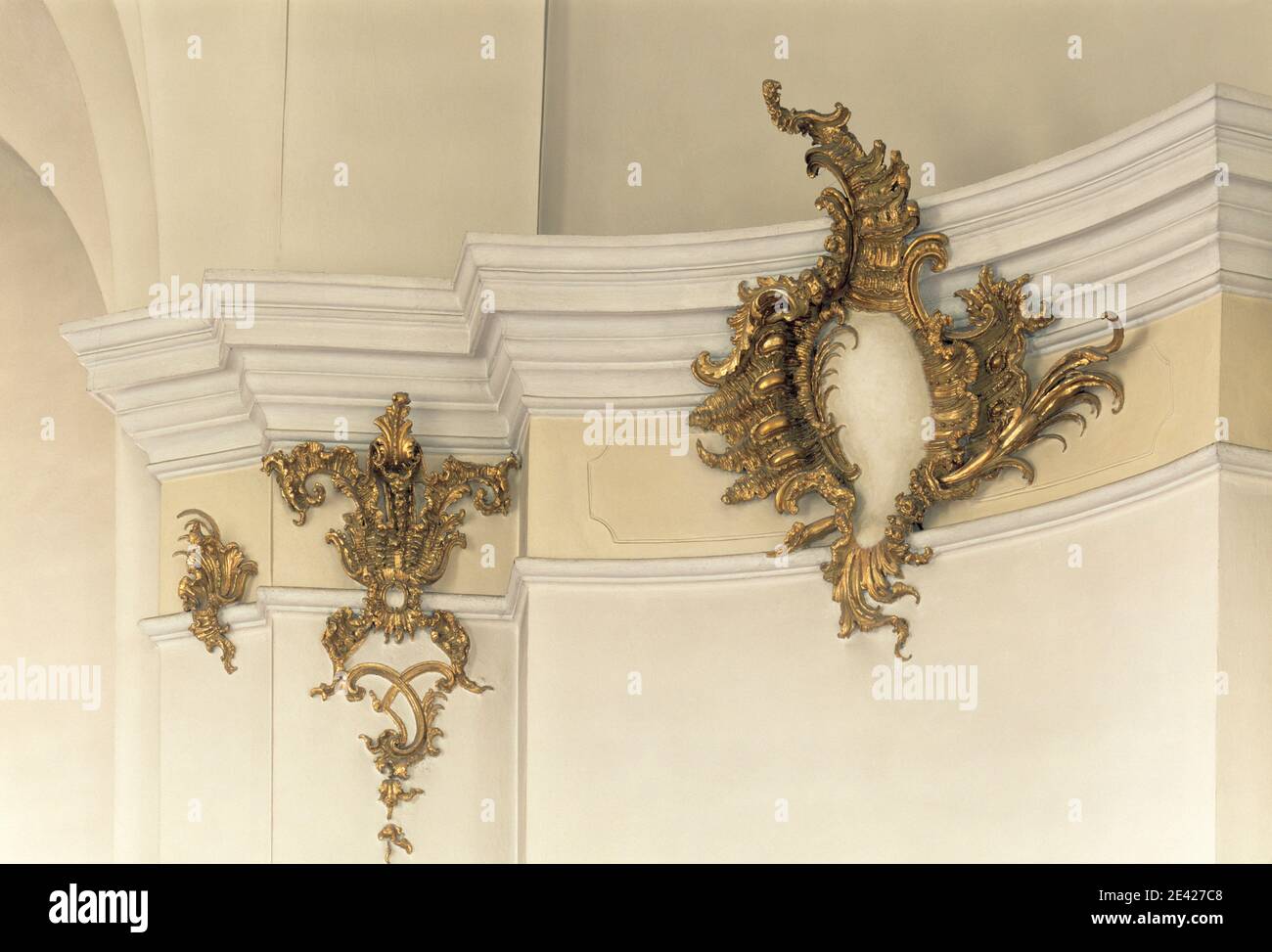 Stuckdetails hi-res stock photography and images - Alamy