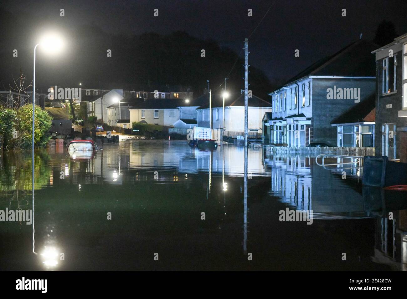 Neath water street hi-res stock photography and images - Alamy